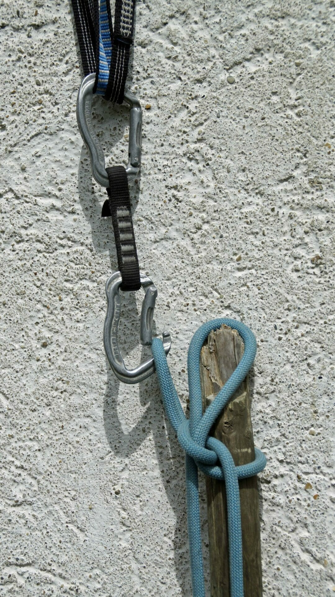 The clip stick: use & instructions to build yourself