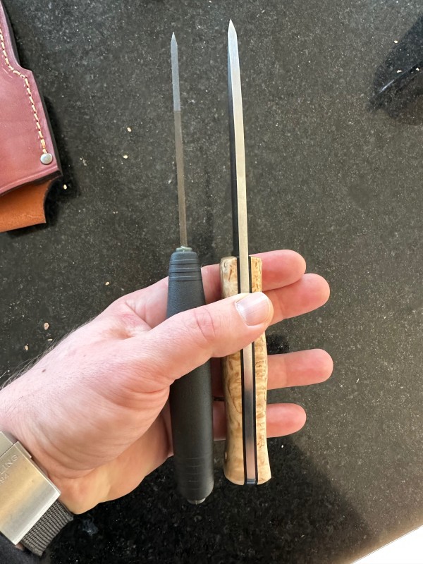 Casström Lars Fält Knife - Knife | Product Review | Alpinetrek.co.uk